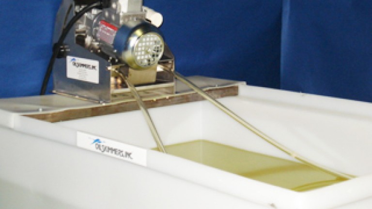 Oil Skimmers UK | Oil Contamination Solutions